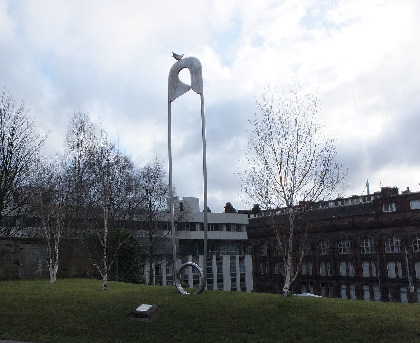 Glasgow Sculptor George Wyllie Dies Aged 90........