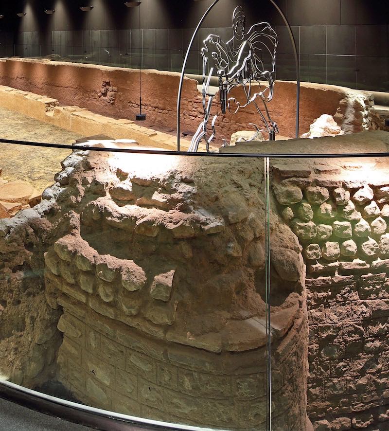 Roman Temple of Mithras Unveiled Beneath New London Bloomberg HQ - Artlyst