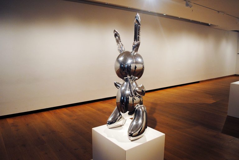 Jeff Koons: Inflated Banality With An Impenetrable Surface - The ...