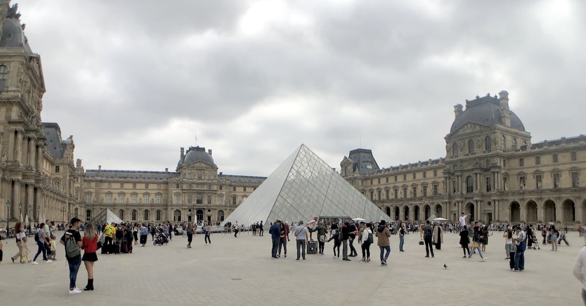 Louvre's 72% Visitor Drop - Wildenstein Family Back In Court - Richard ...