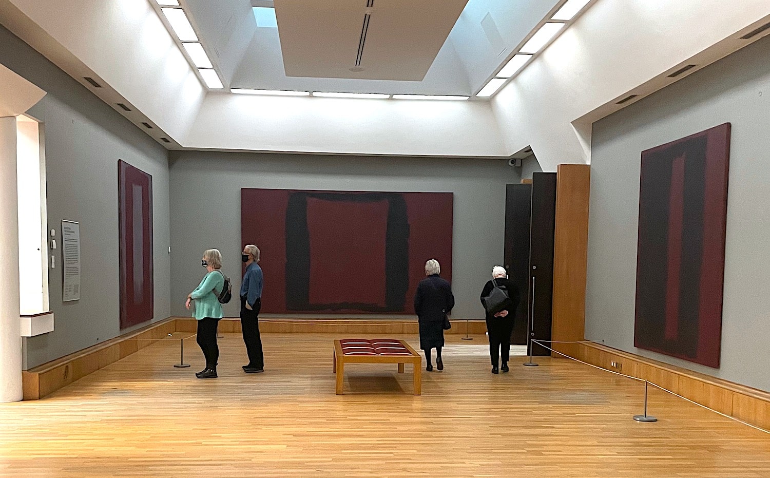Mark Rothko's Seagram Murals: The Dark Tale Behind Thirty Paintings ...